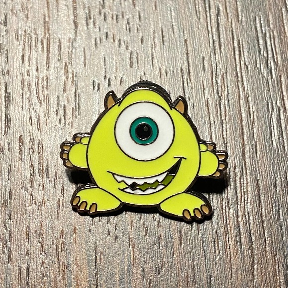 Disney | Accessories | Disney Parks Mike Wazowski Monsters Inc Baby Pin ...
